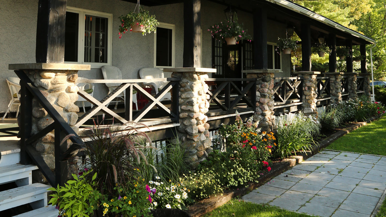 5 Must-Book Fall Resort Packages - Muskoka Tourism