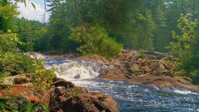 Wonderful Waterfalls to Explore in Muskoka This Fall